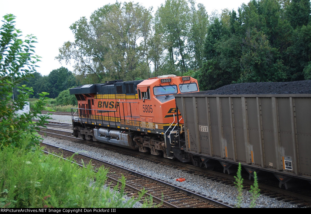 BNSF 5805 (ES44AC) DPU Pushing